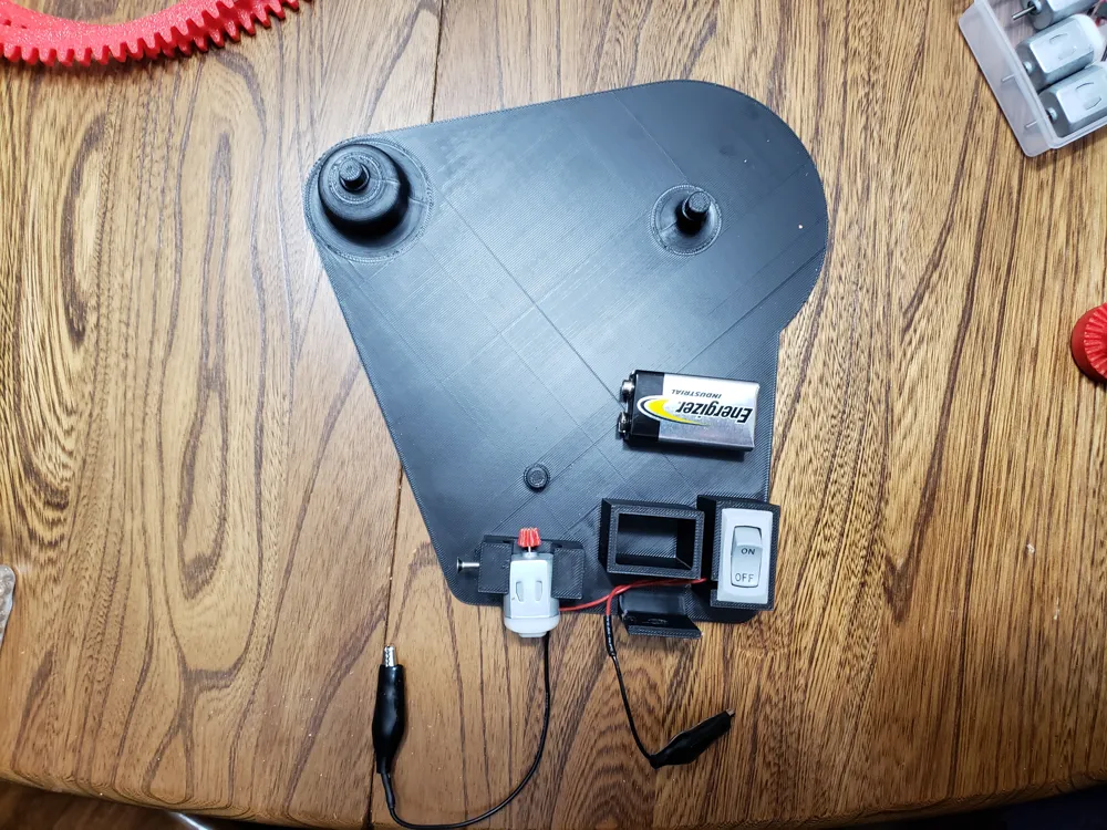 Minimalist's Scan Table, Cardboard spool turntable by Nienscecco ...