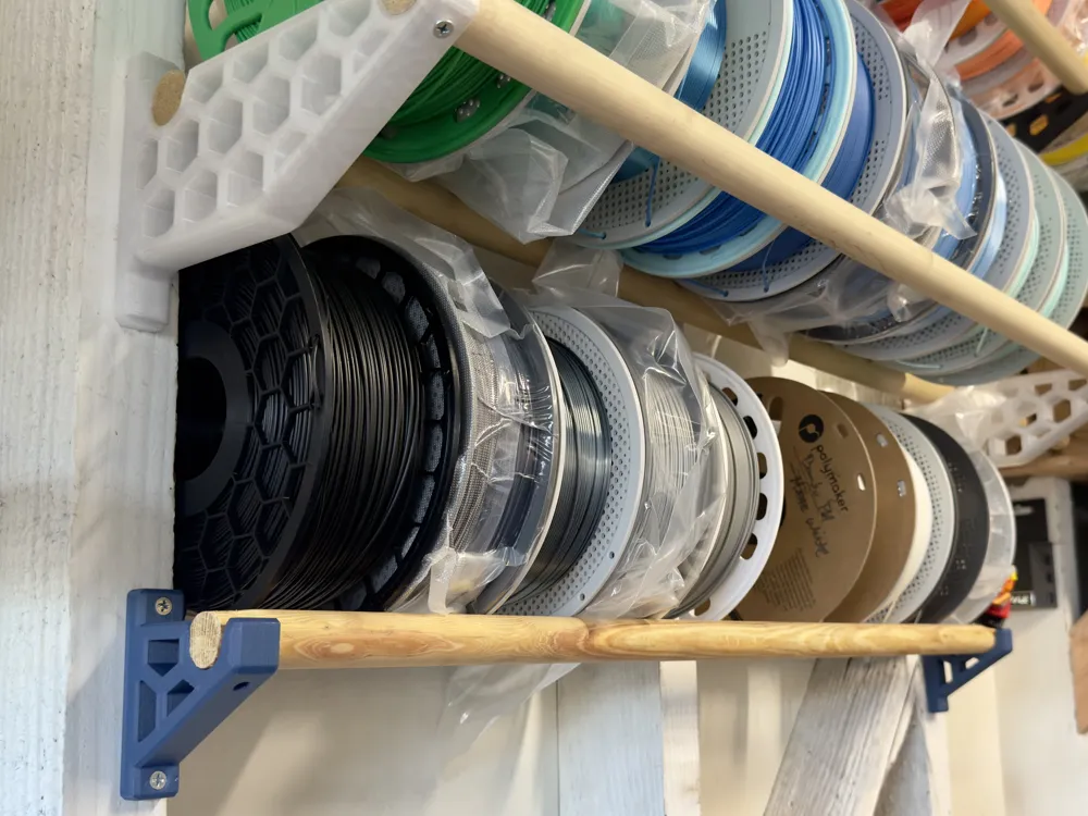 Mini Filament Shelf Bracket for Unfinished Walls Remixed by Mike Harty ...