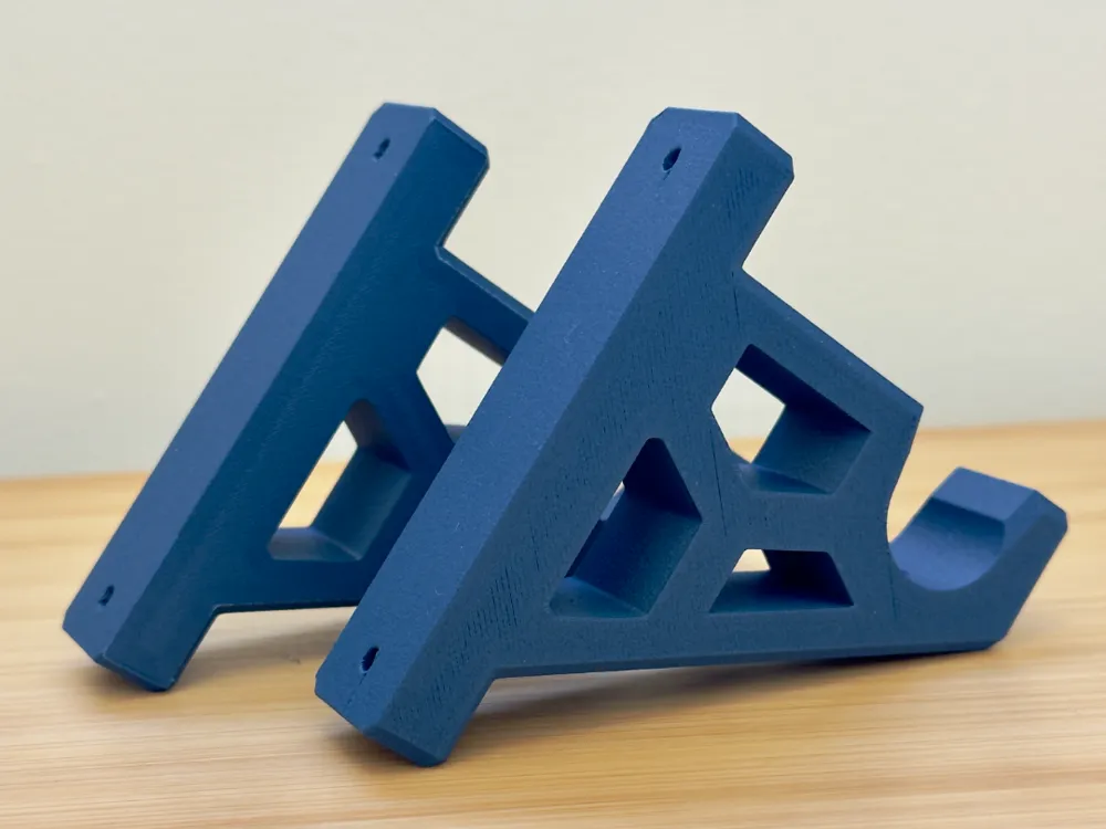 Mini Filament Shelf Bracket for Unfinished Walls Remixed by Mike Harty ...