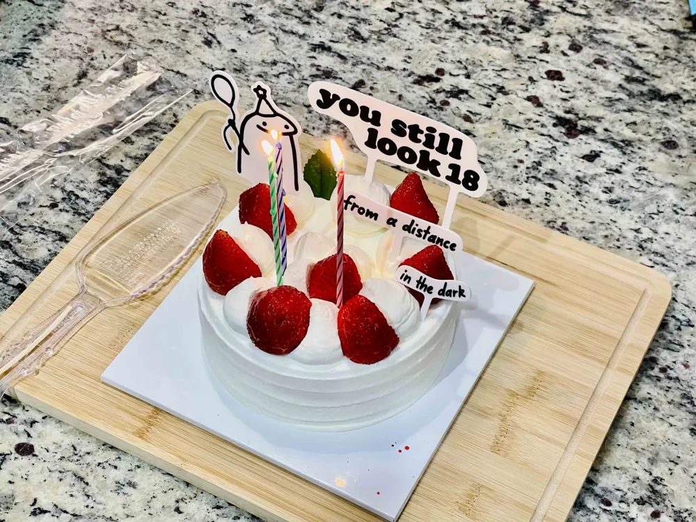 Adorno para Tarta "Todavía Pareces Tener 18" - Decoración de Meme ...