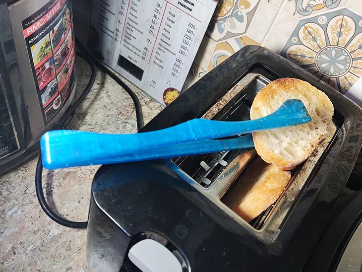 Toast Rack & Toast Tongs by mishkin2 - MakerWorld