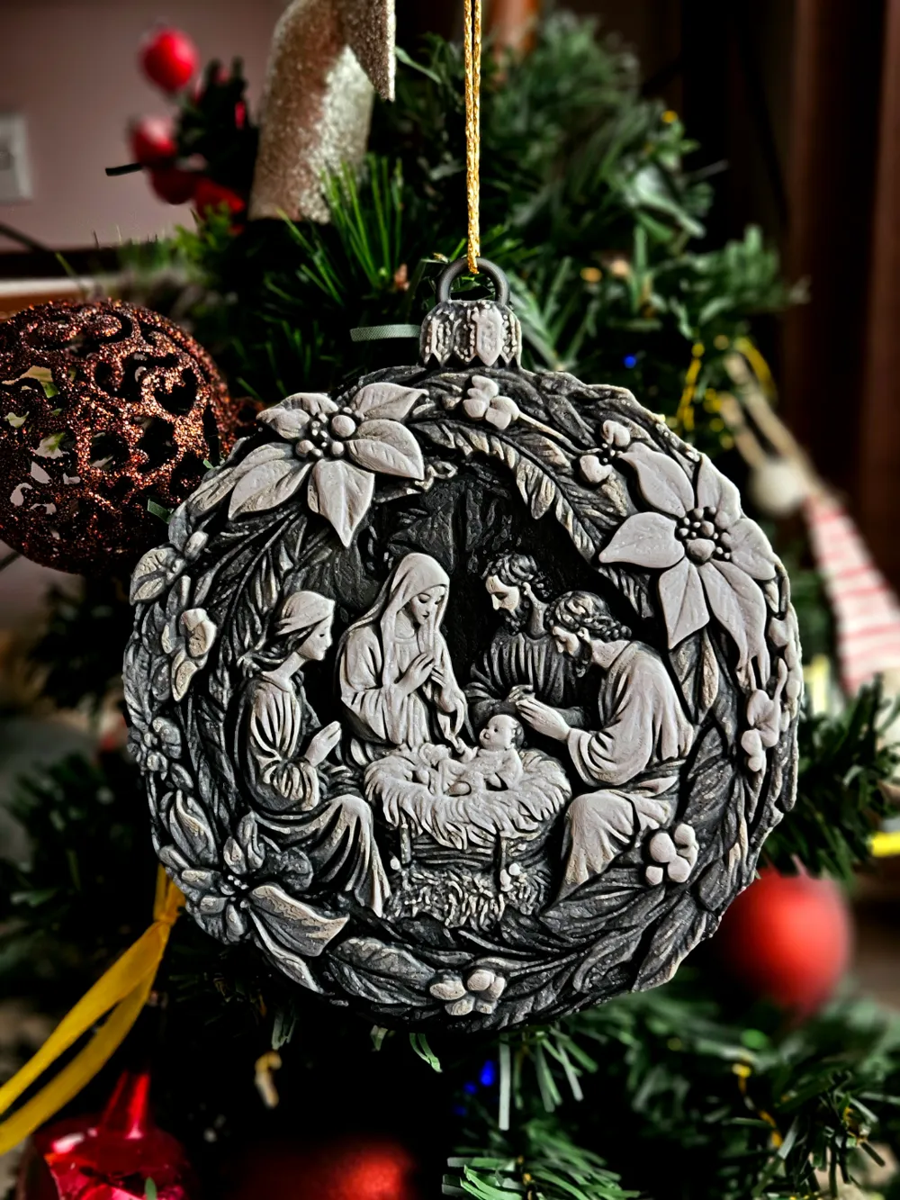 The Nativity of Jesus - Bauble Cristmas Ornament - Free 3D Print Model ...