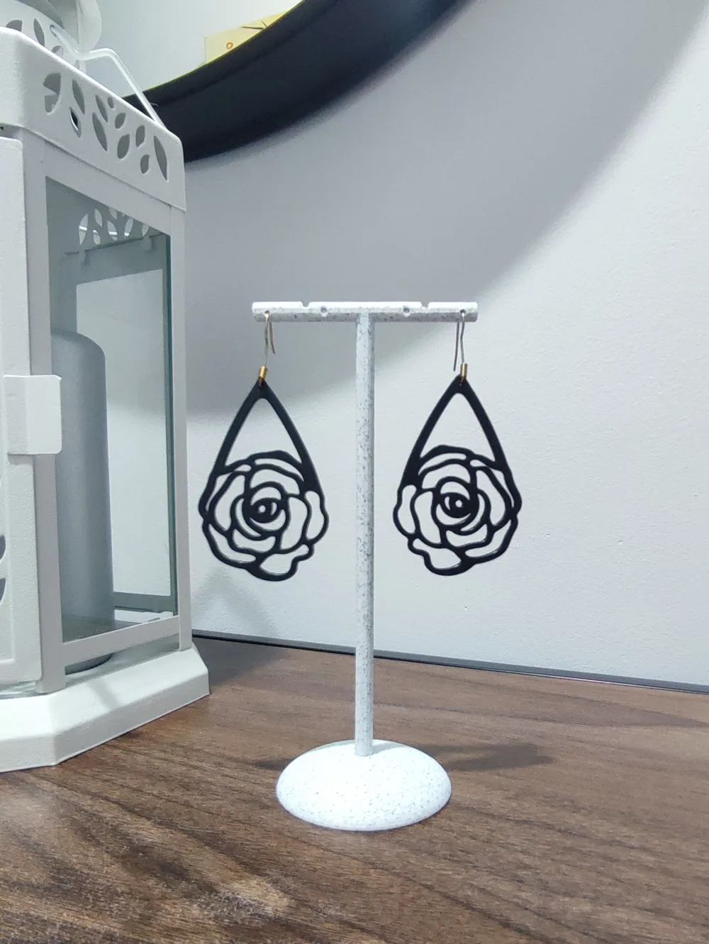 Eternal Rose Earrings - Free 3D Print Model - MakerWorld