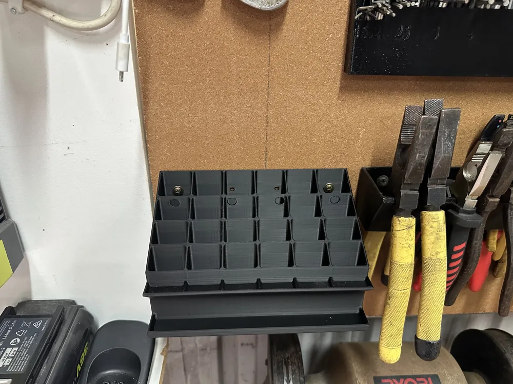 Multi-purpose organizer for garage workshop bench - Free 3D Print Model ...