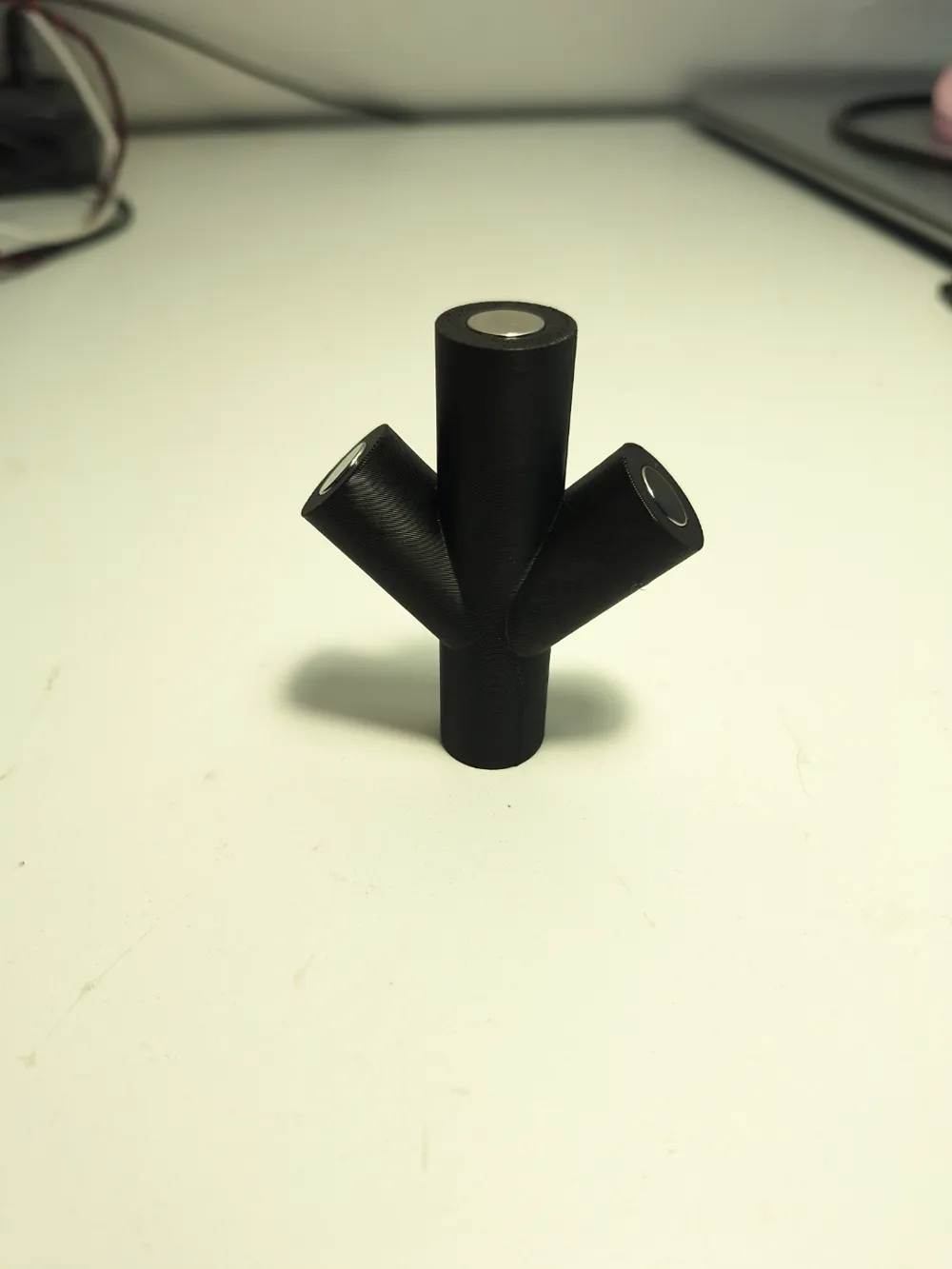 Set of magnetic 3D scanning markers by SkampyCraft MakerWorld: Download ...