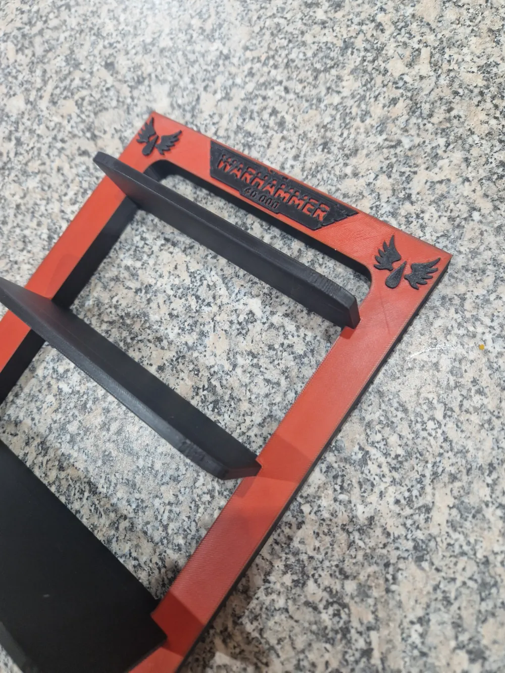 blood angels display stand warhammer 40k by MagicalMan - MakerWorld