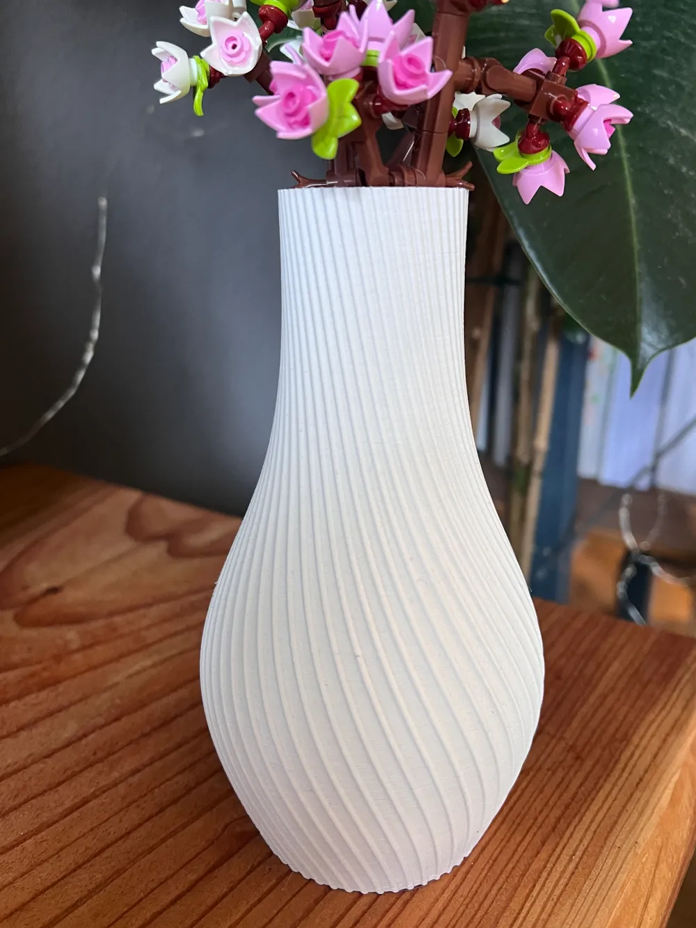 Classic Spiral Vase 2 by Intech Designs - MakerWorld