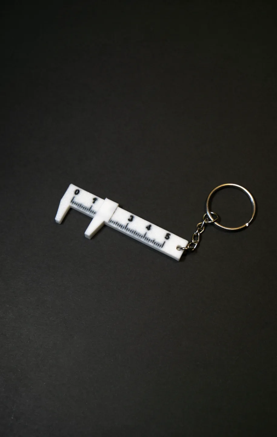 Portable Caliper Keychain by House of 3D - MakerWorld