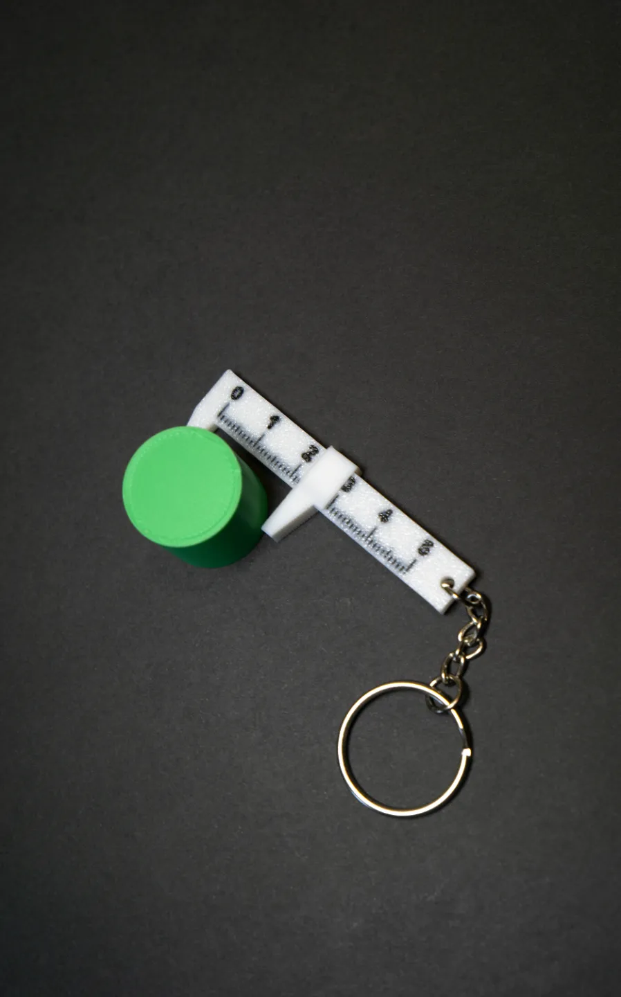 Portable Caliper Keychain by House of 3D - MakerWorld