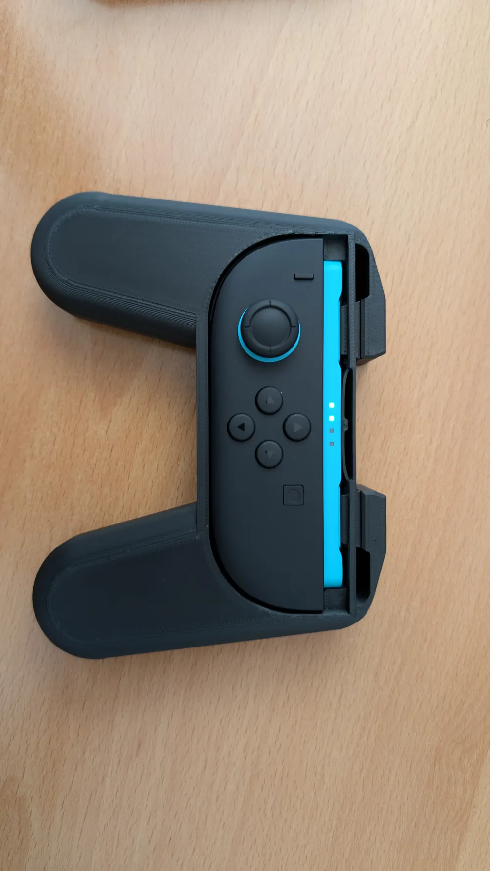 V2: Joycon Controller Switch 2 (print in place) by Pengolin Design MakerWorld: Download Free 3D ...