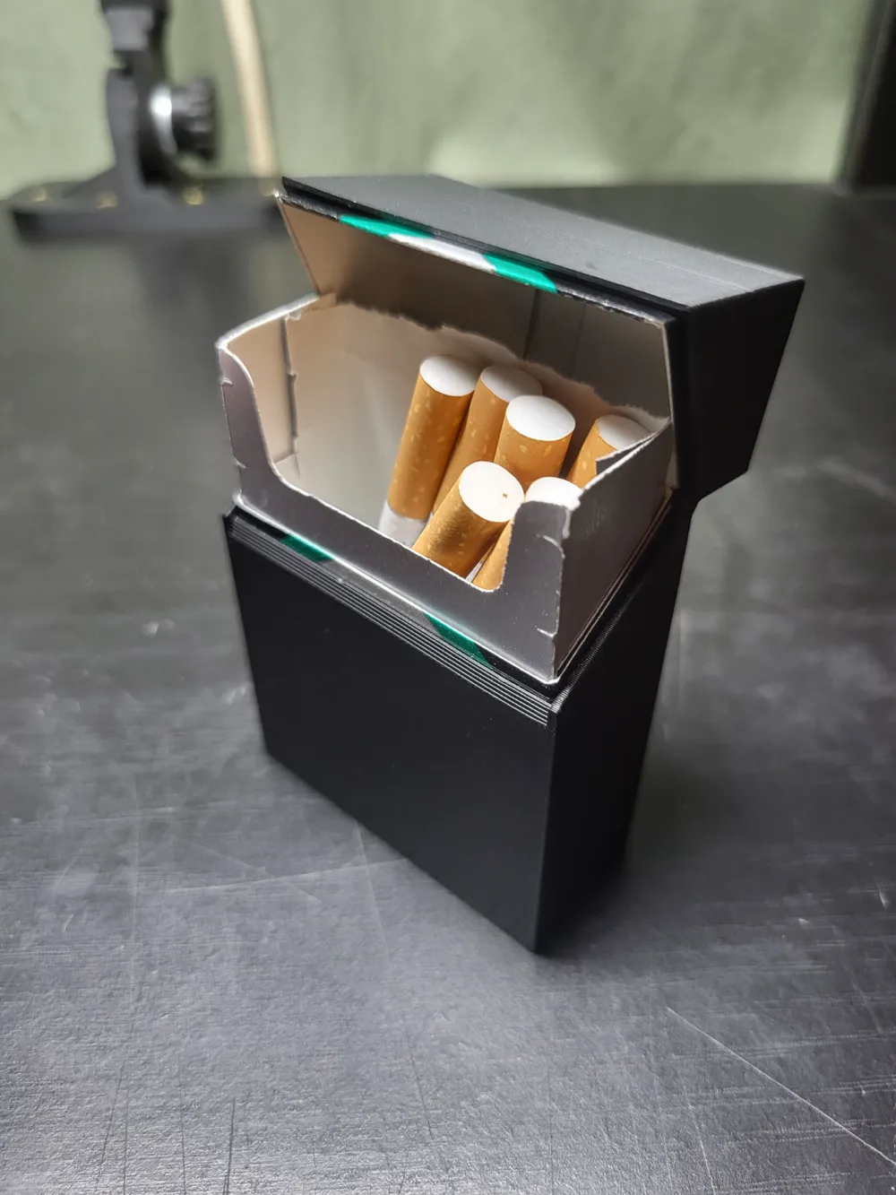 Cigarette Pack Protector Case - Free 3D Print Model - MakerWorld