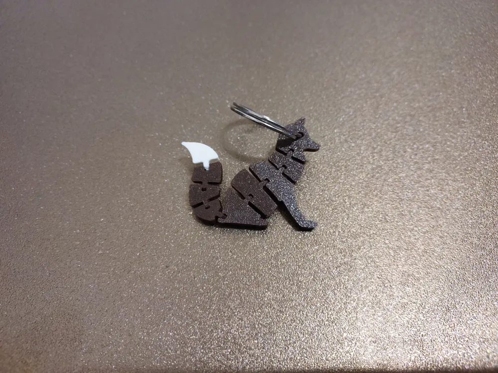 Keychain Flexi Fox by Novis MakerWorld: Download Free 3D Models