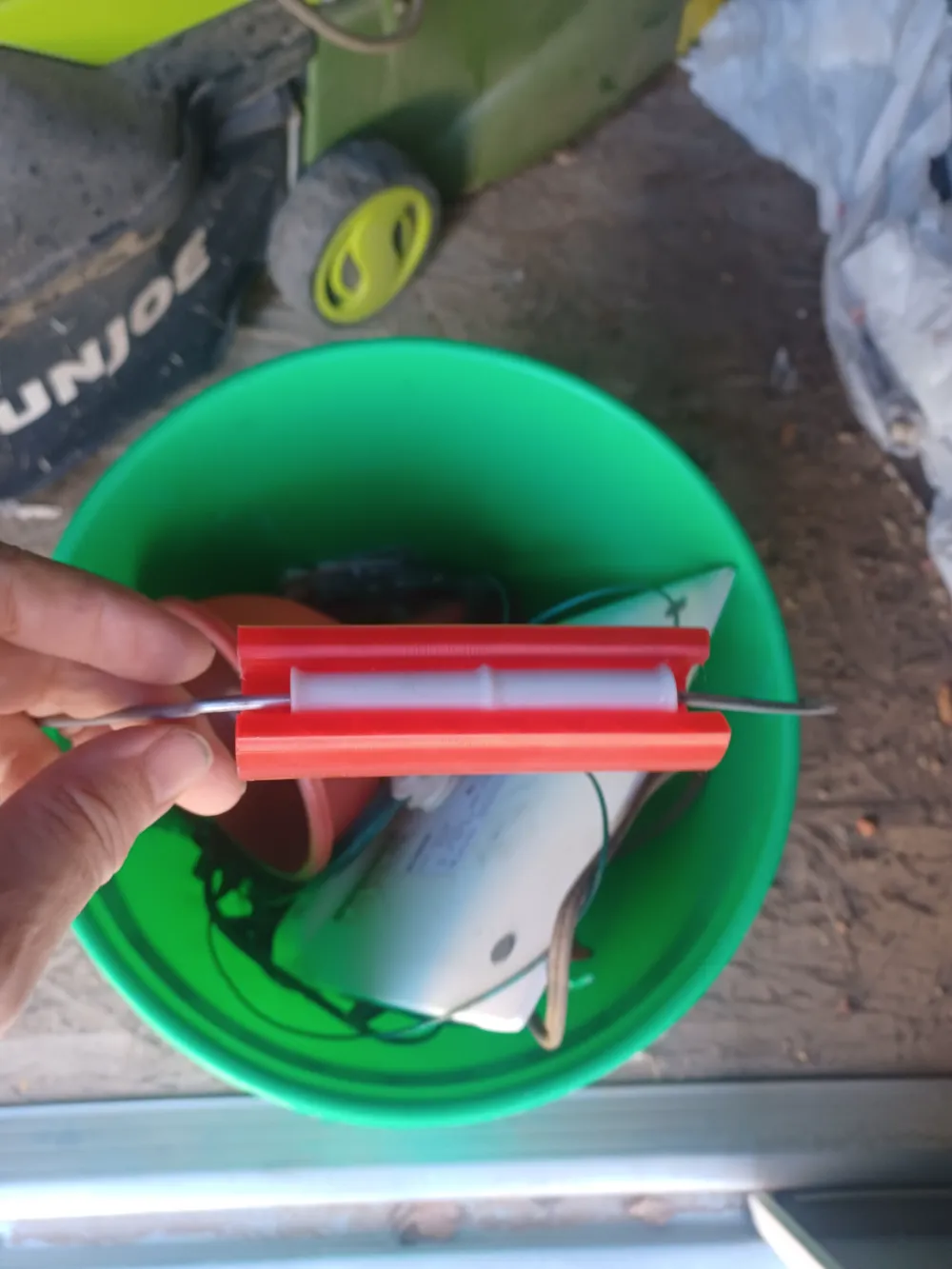 Bucket Handle Soft Grip TPU 5 Gallon Bucket Grip by ssweatMakerWorld ...