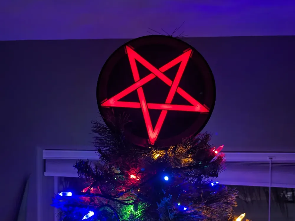 Light Up Pentagram with Tree Topper Attachment by SqueakyRobot - MakerWorld