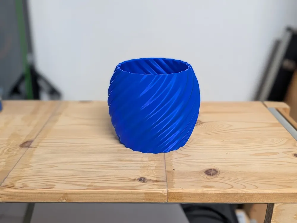 Ari_Vase_001 by ariandesign_ MakerWorld: Download Free 3D Models