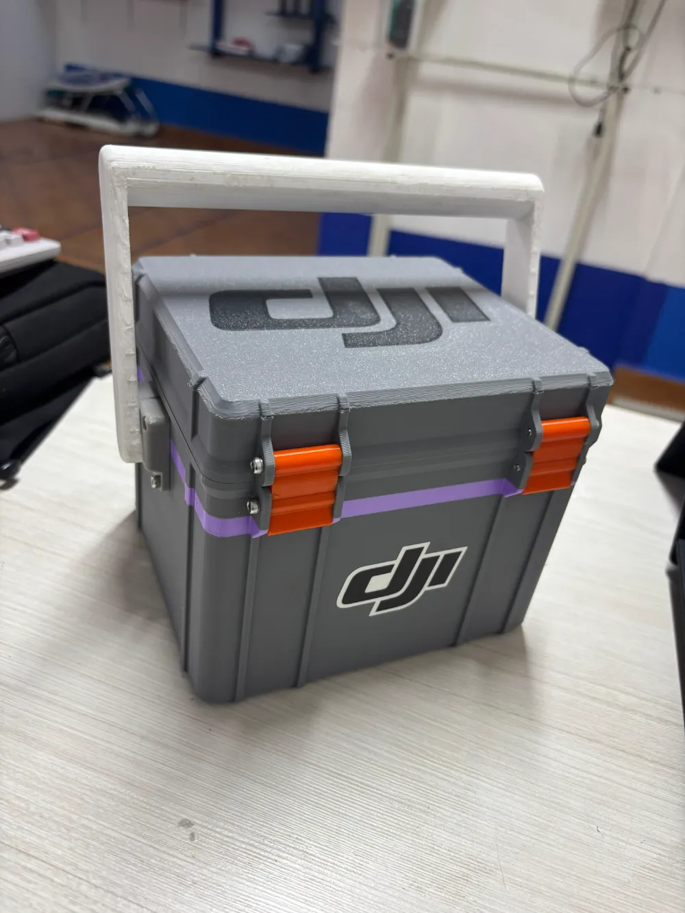 HANDLE FOR DJI NEO BOX by 2mp 3D_Led+ MakerWorld: Download Free 3D Models