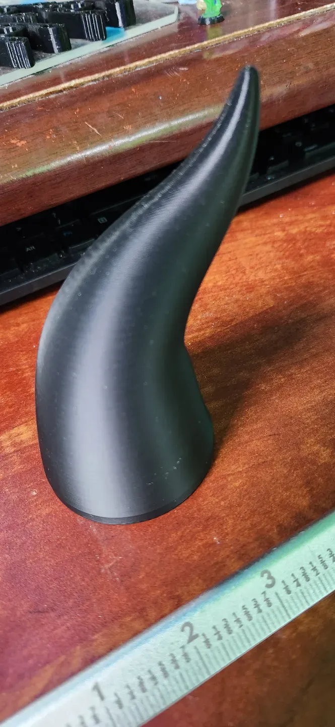 Headphone Horns by Stephen Lewis - MakerWorld