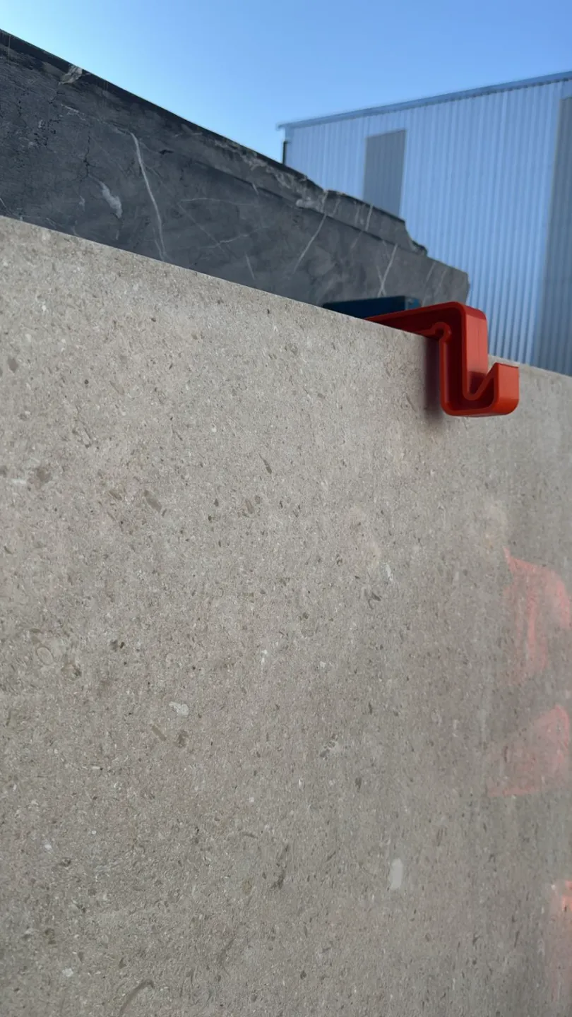 Marble Slab Wedge V2 by royeiror - MakerWorld