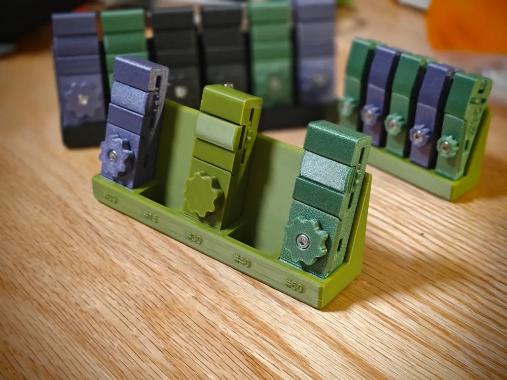 Tension-adjustable sandpaper holder, 28-minute 10g print, completely 3D ...