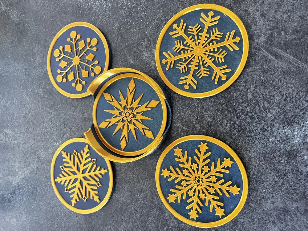 Christmas Coasters with Holder - Free 3D Print Model - MakerWorld