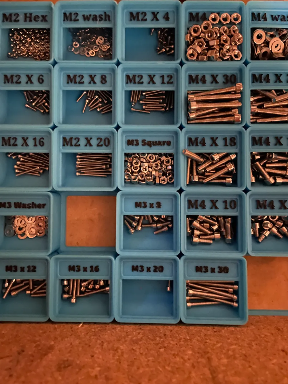 Gridfinity M3 - M5 fastener bins with labels Remixed by Joshua_ - MakerWorld