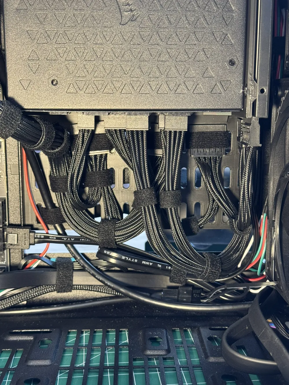 Lian Li A3 mATX SFX PSU Mount + Dust Filter + 2.5" SSD - Free 3D Print ...