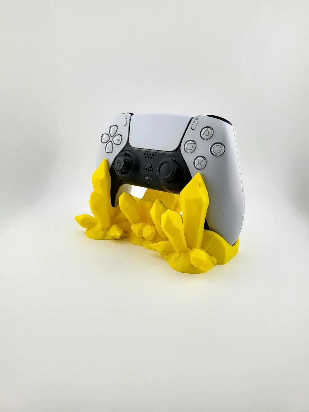 Crystal Stand for PS5, Xbox, and PS4 Controllers by Mad power ...