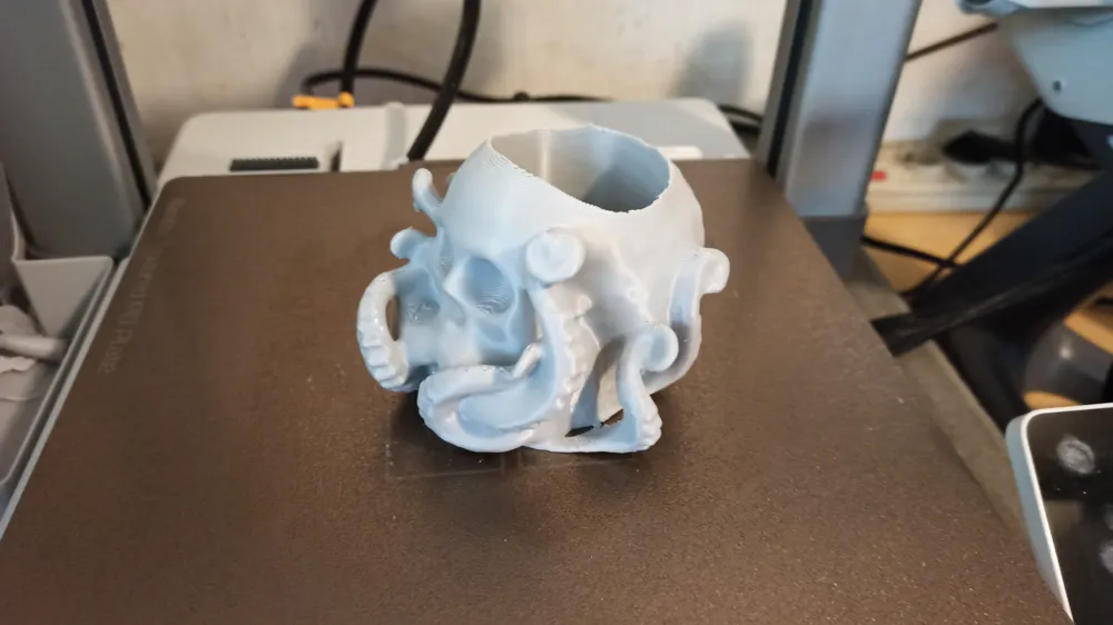 Octo Skull Mini Succulent Planter Remixed by Johnny_Bit MakerWorld: Download Free 3D Models