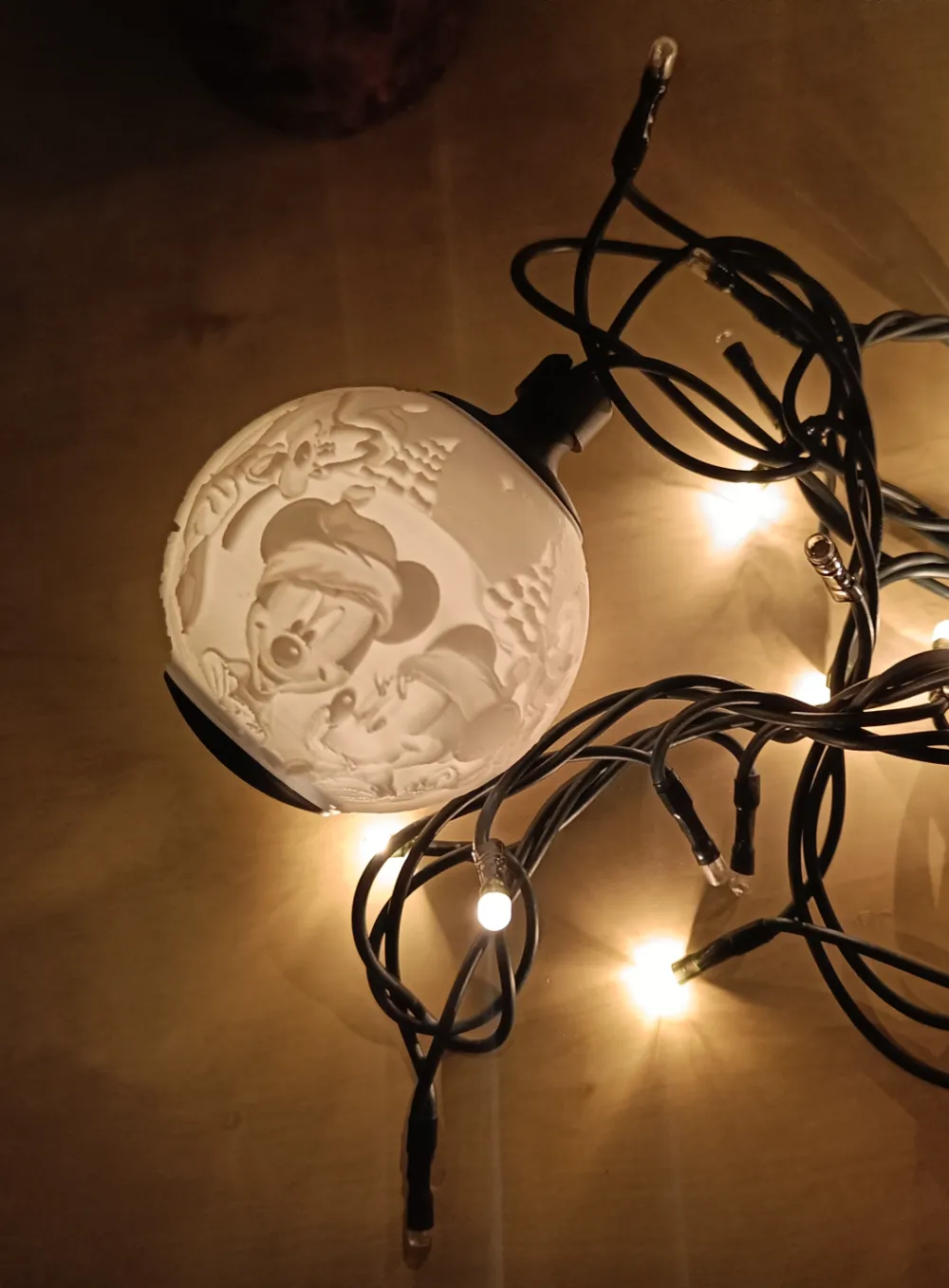Disney Goofy Lithophane Christmas Ball by abactor81 MakerWorld ...