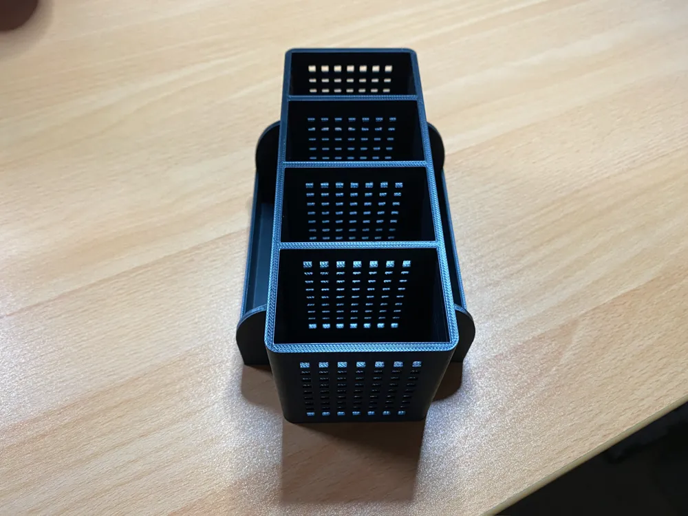 Simple remote control & phone holder by Denis_of_Earth - MakerWorld