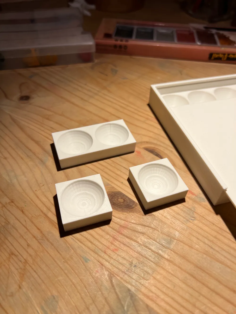 Paint palette closable (multiple parts available) by Timonvw MakerWorld ...