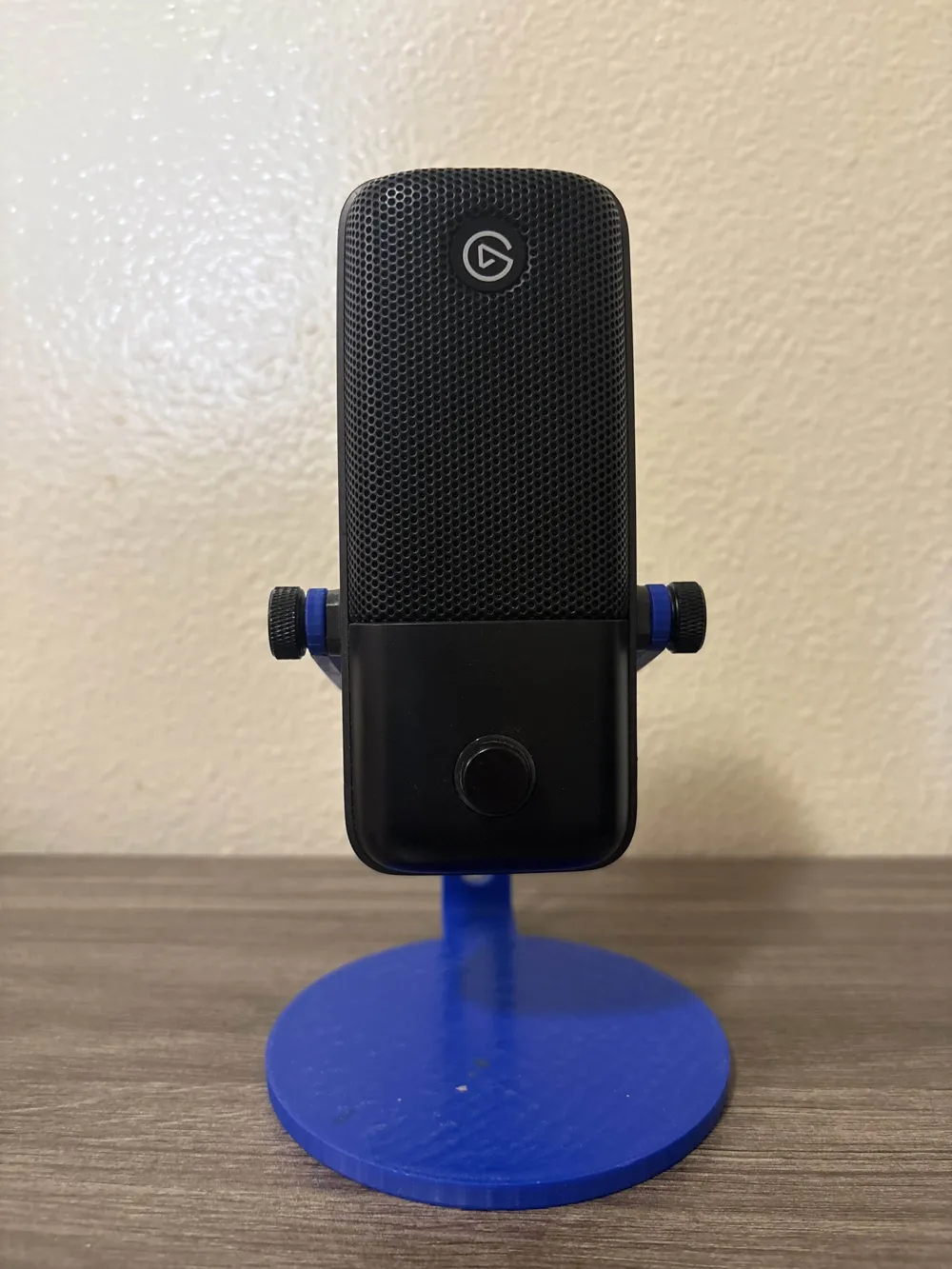 Elgato Wave Link 2 Mic stand - Free 3D Print Model - MakerWorld