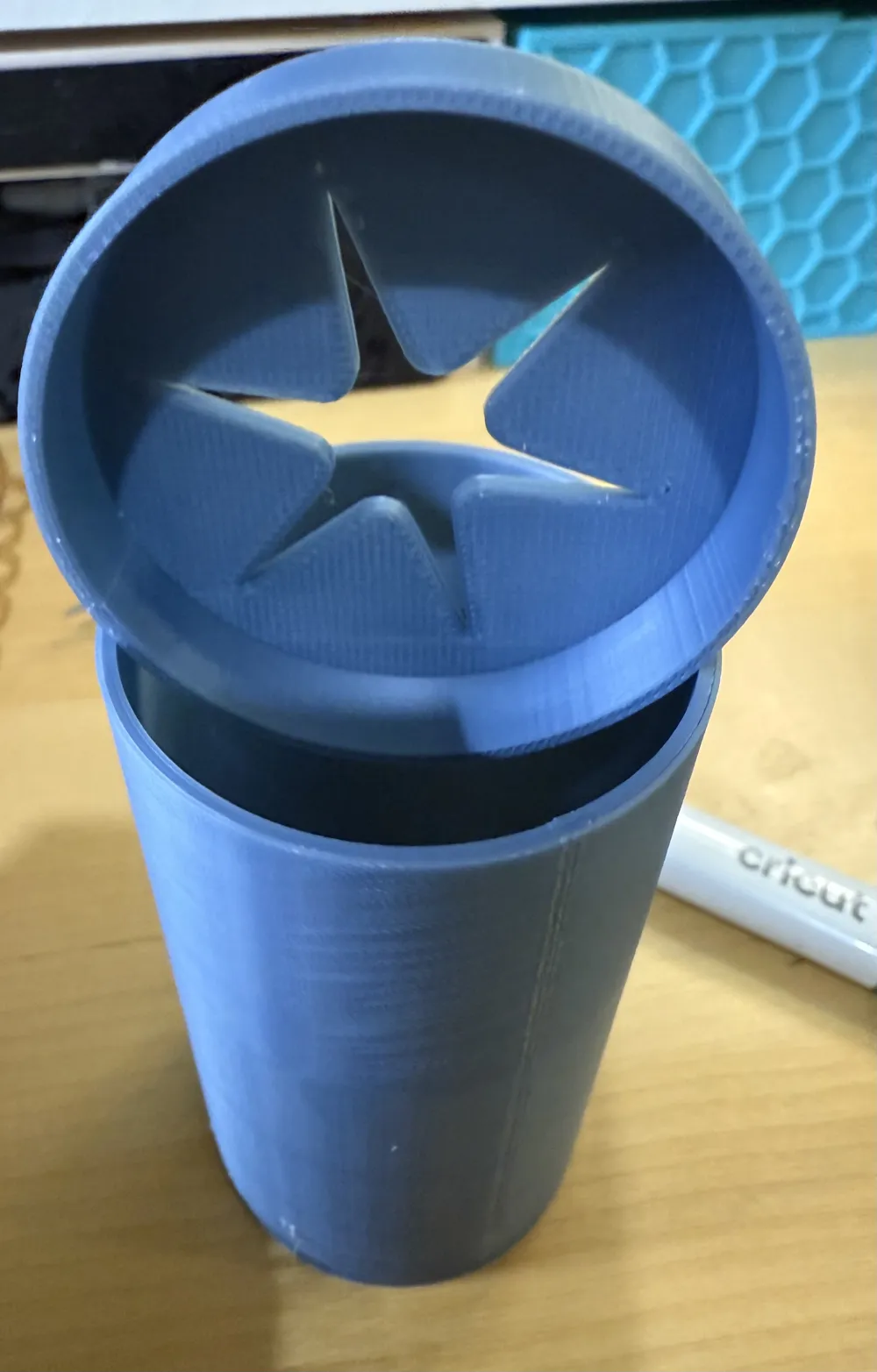 cricut vinyl cutting weeding pot - Free 3D Print Model - MakerWorld