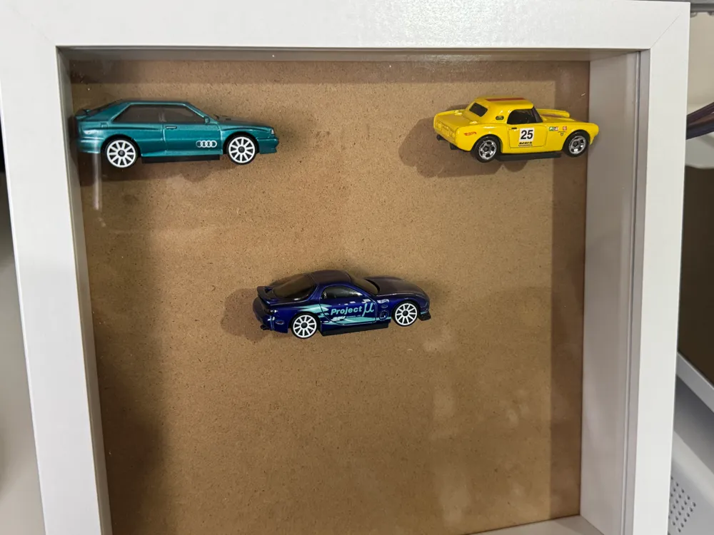 Hot Wheels display stand by SavMjet - MakerWorld