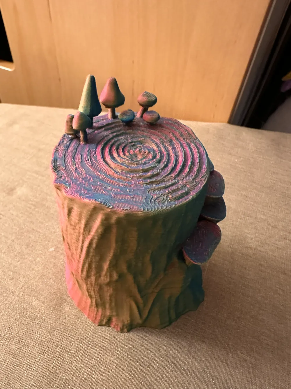 Tree Trunk Prop with Mushrooms by GocheMoche MakerWorld: Download Free ...