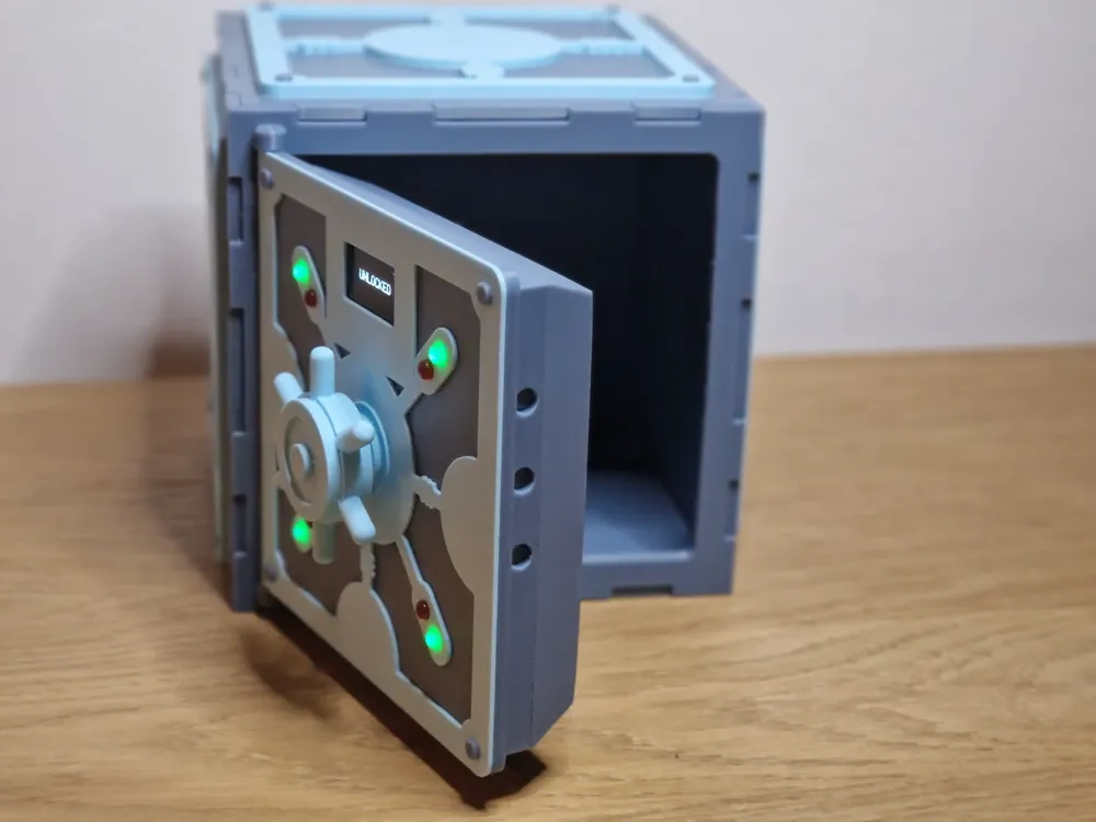 Safebox with arduino by catalin.dragoshMakerWorld: Download Free 3D Models