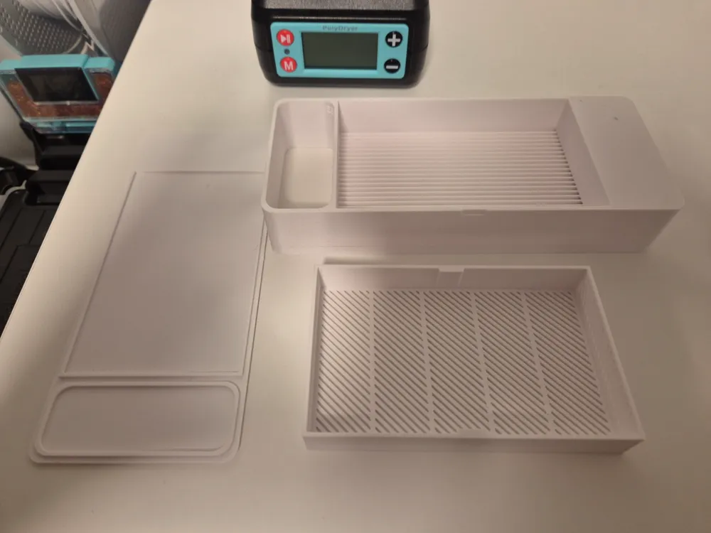 Desiccant dryer and cover for Polymaker Polydryer - Free 3D Print Model ...