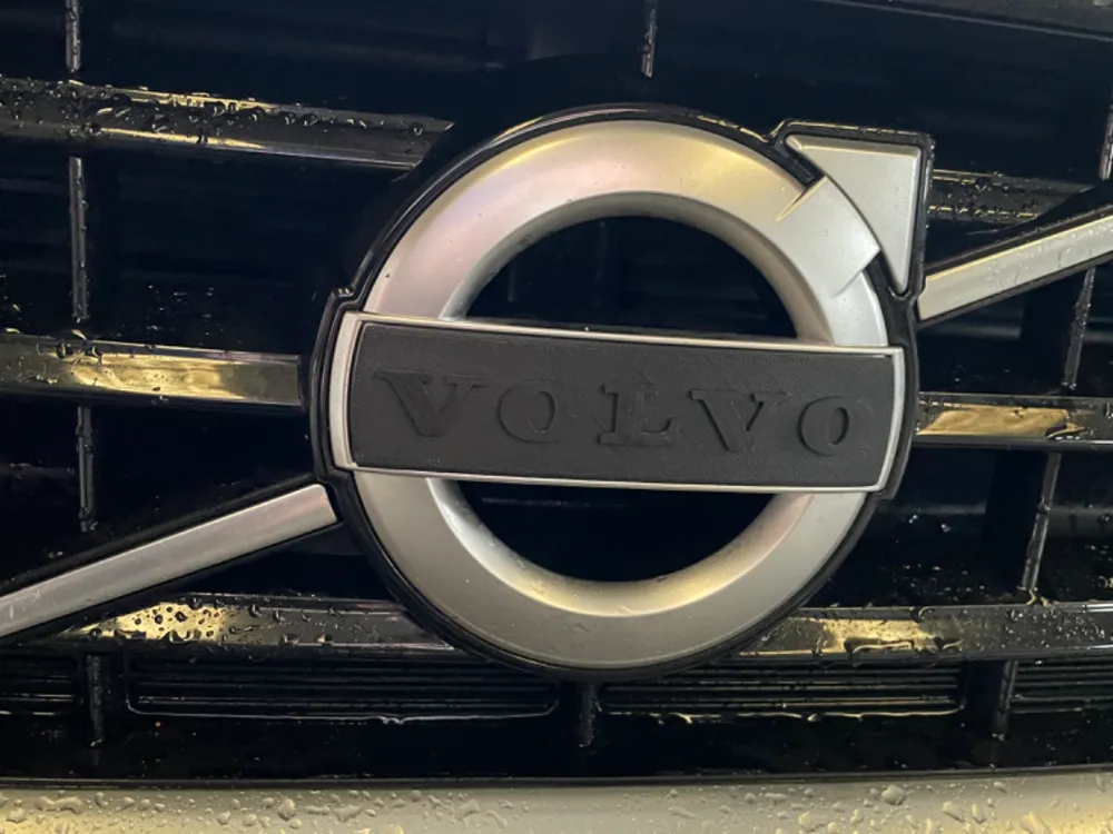 volvo v40 front badge logo by M. - MakerWorld