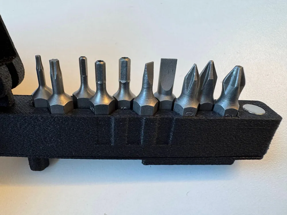 BitRat - Compact EDC hex bit and ratchet holder - Free 3D Print Model ...
