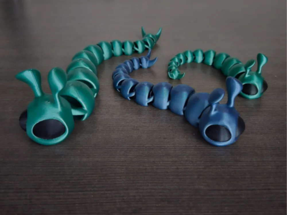 Space Alien Slug by recspeak - MakerWorld