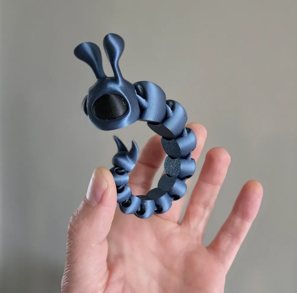 Space Alien Slug by recspeak - MakerWorld