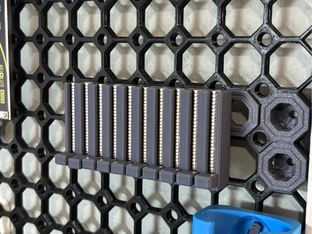 Multiboard Magnet Rack Holds 250 6x2 Round Magnets by iglord - MakerWorld