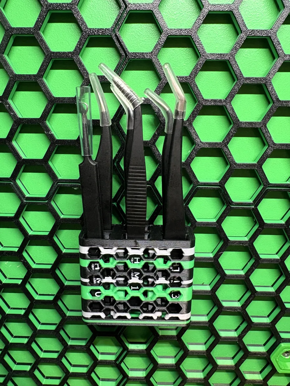 Honeycomb Themed HSW Tool Holders and Baskets - Free 3D Print Model ...