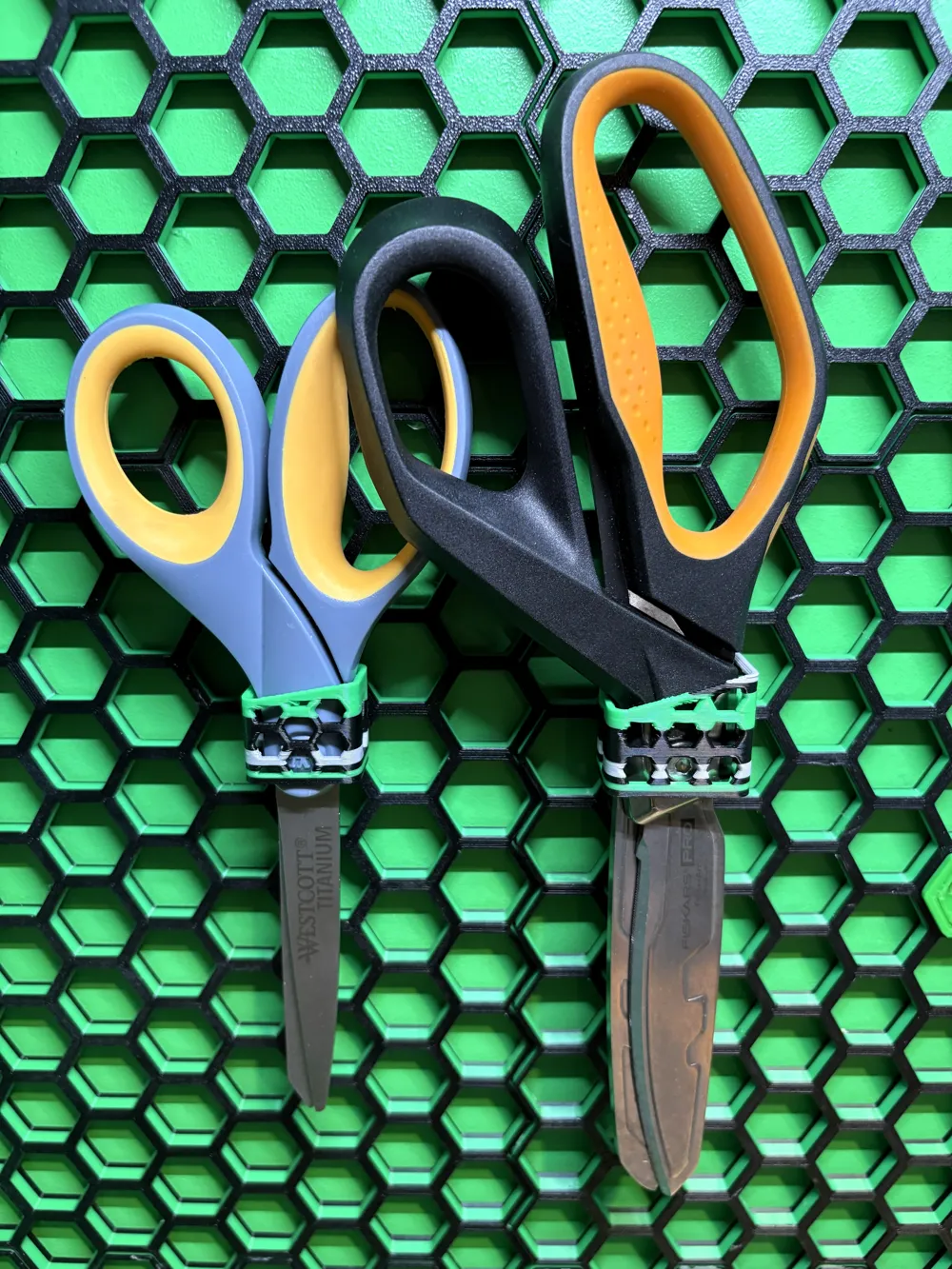 Honeycomb Themed HSW Tool Holders and Baskets - Free 3D Print Model ...