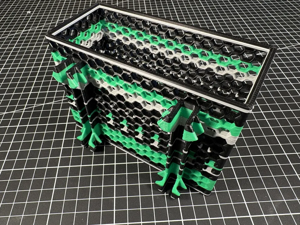 Honeycomb Themed HSW Tool Holders and Baskets - Free 3D Print Model ...