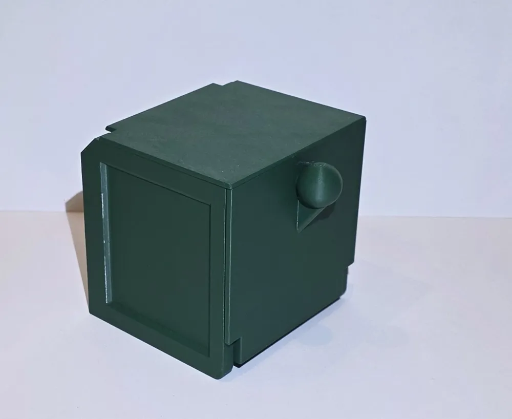Tilt box with moveable top 100x100x90mm - Free 3D Print Model - MakerWorld