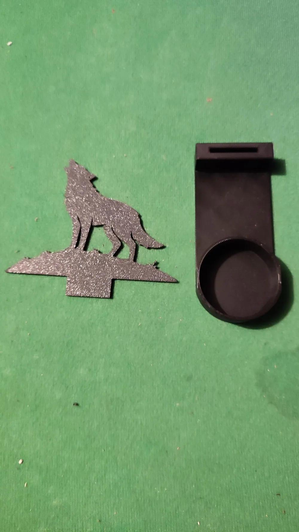 Shadow Art - Wolf - Free 3D Print Model - MakerWorld