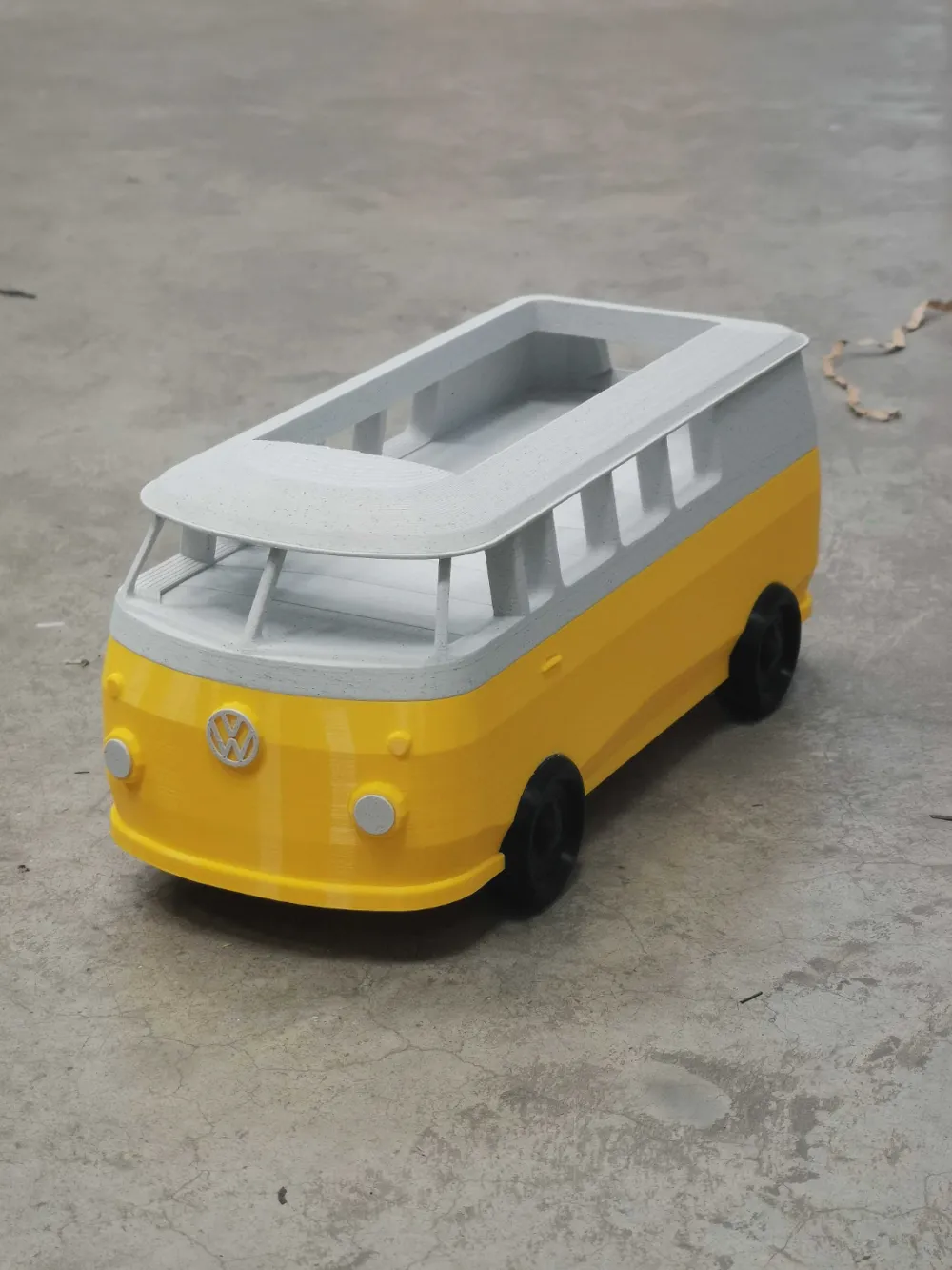 Volkswagen Bus Planter Remixed by DHR farm - MakerWorld