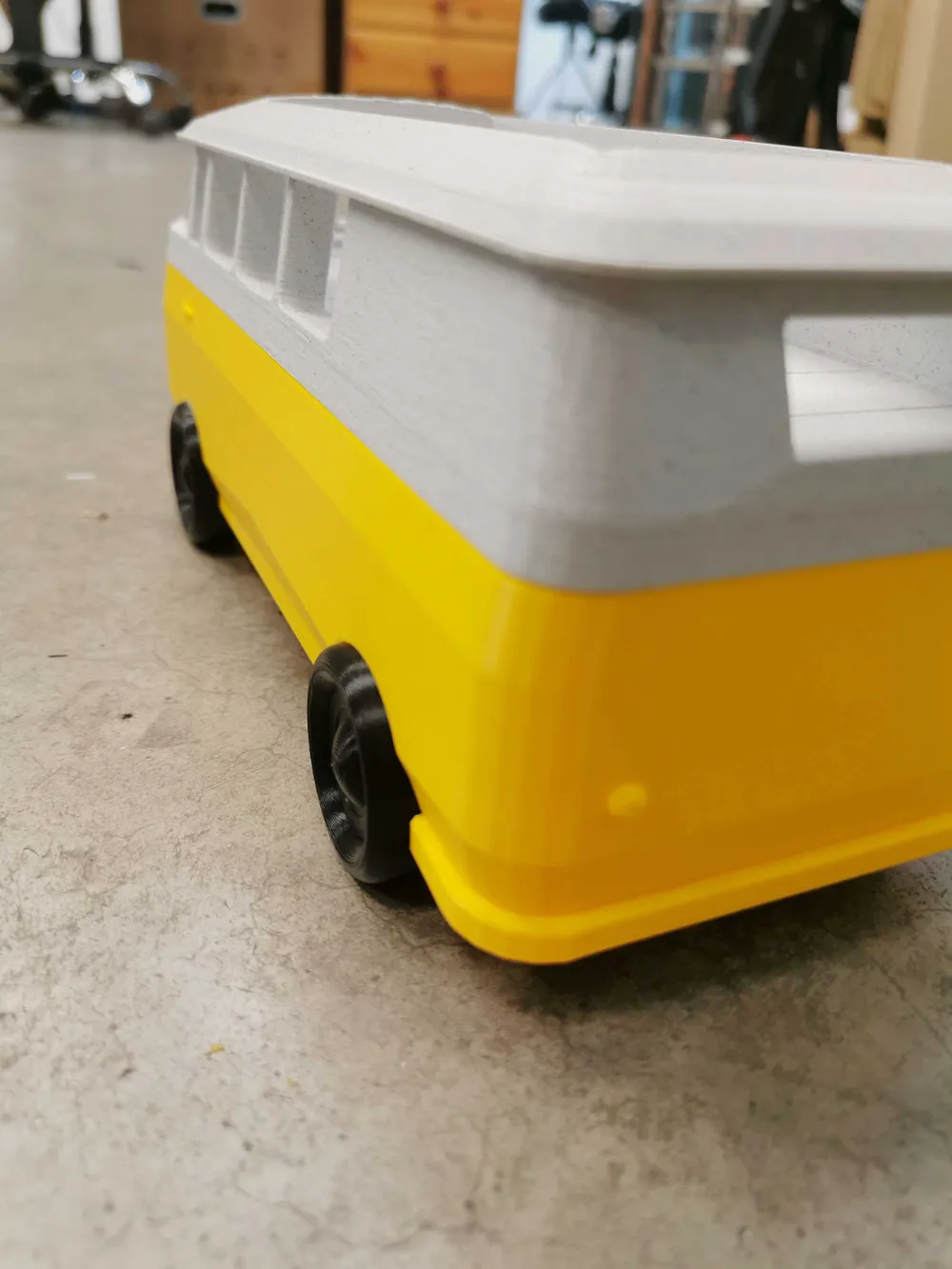 Volkswagen Bus Planter Remixed by DHR farm - MakerWorld