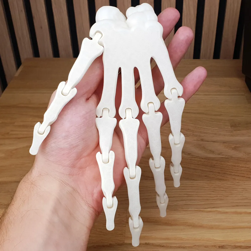 Print in Place Fully Articulated Skeleton Hand by KOGI3D MakerWorld ...